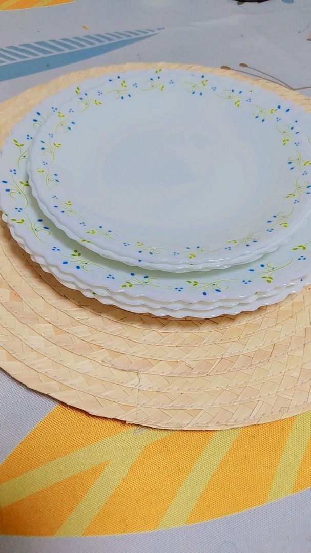 Cello Plates, Furniture & Home Living, Kitchenware & Tableware ...