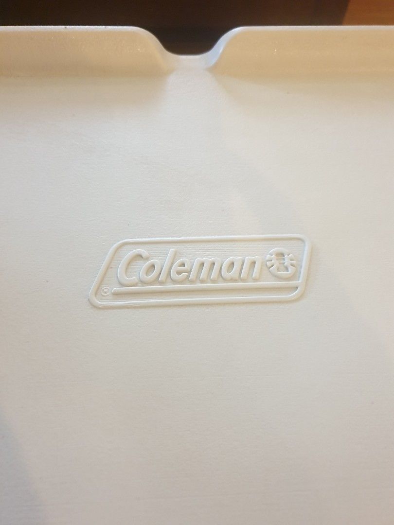 Coleman Cooler Box 48cans, Sports Equipment, Hiking & Camping on Carousell