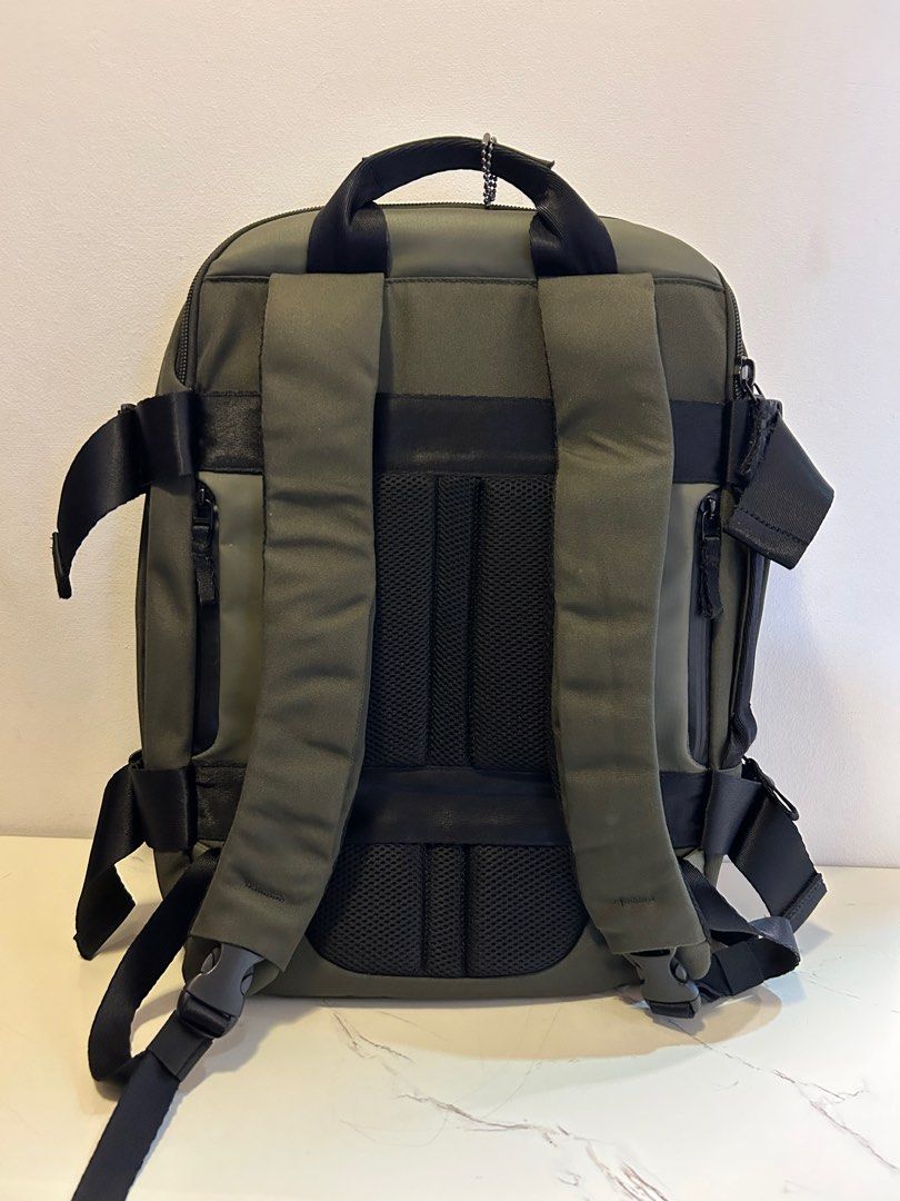 Crumpler Backpack, Men's Fashion, Bags, Backpacks on Carousell