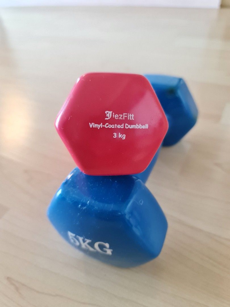 Dumbbells 3kg & 5kg, Sports Equipment, Exercise & Fitness, Weights ...
