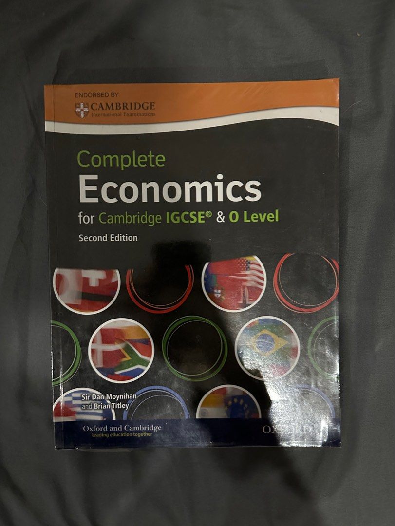Economics textbook, Hobbies & Toys, Books & Magazines, Textbooks on ...