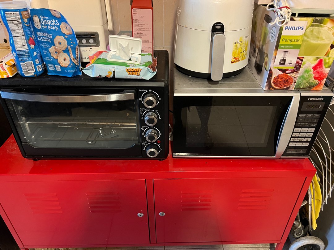 FREE! Moving out soon. Microwave and oven only, TV & Home Appliances ...