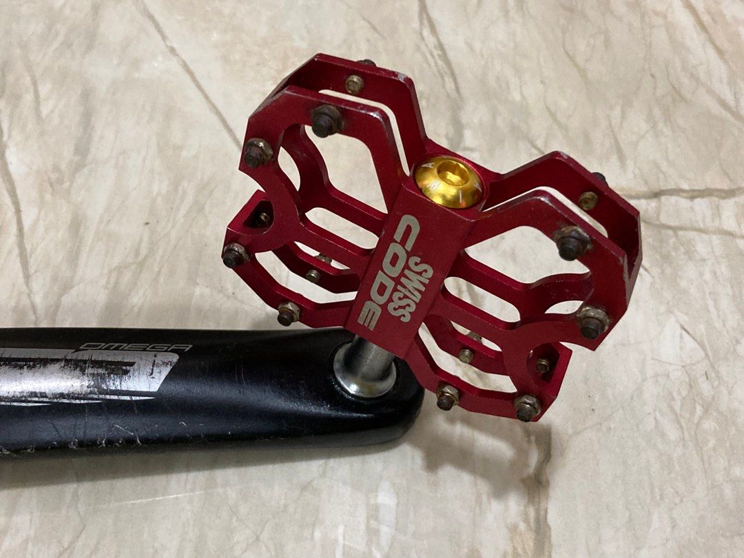 FSA Omega Crankset with Swiss Code Pedal, Sports Equipment, Bicycles ...