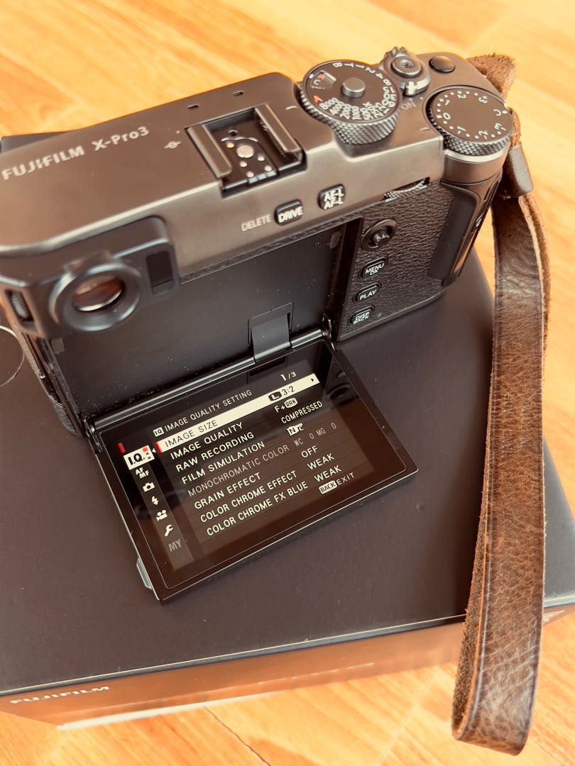 Fujifilm X-pro3 camera body (fuji xpro3 xpro-3), Photography, Cameras on Carousell