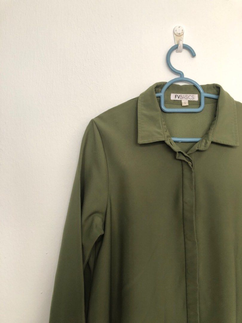 fvbasic army green blouse, Women's Fashion, Tops, Blouses on Carousell