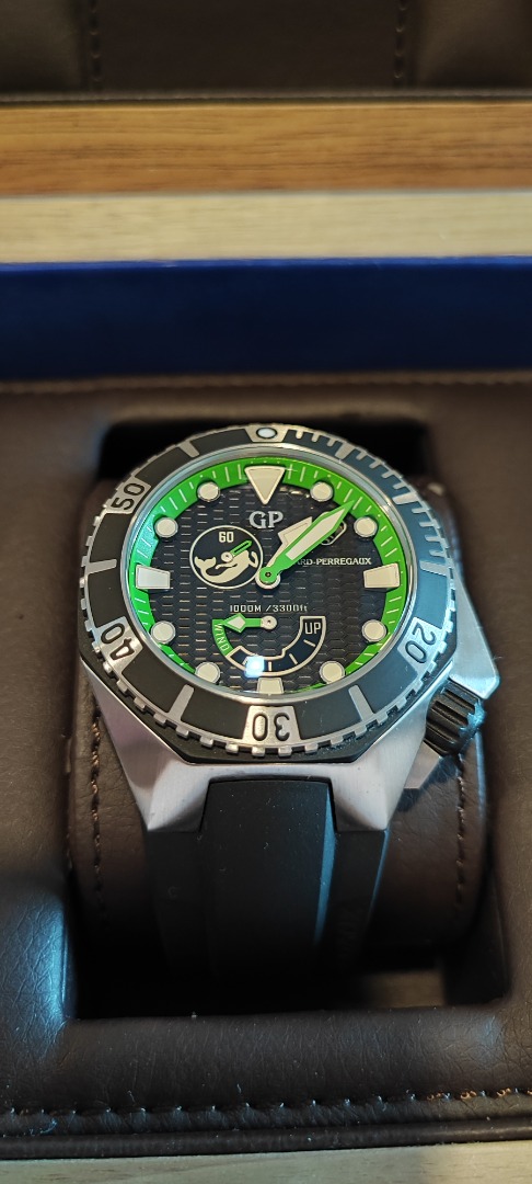 Girard Perregaux SeaHawk (Mission of Mermaid) Special Edition , Luxury ...