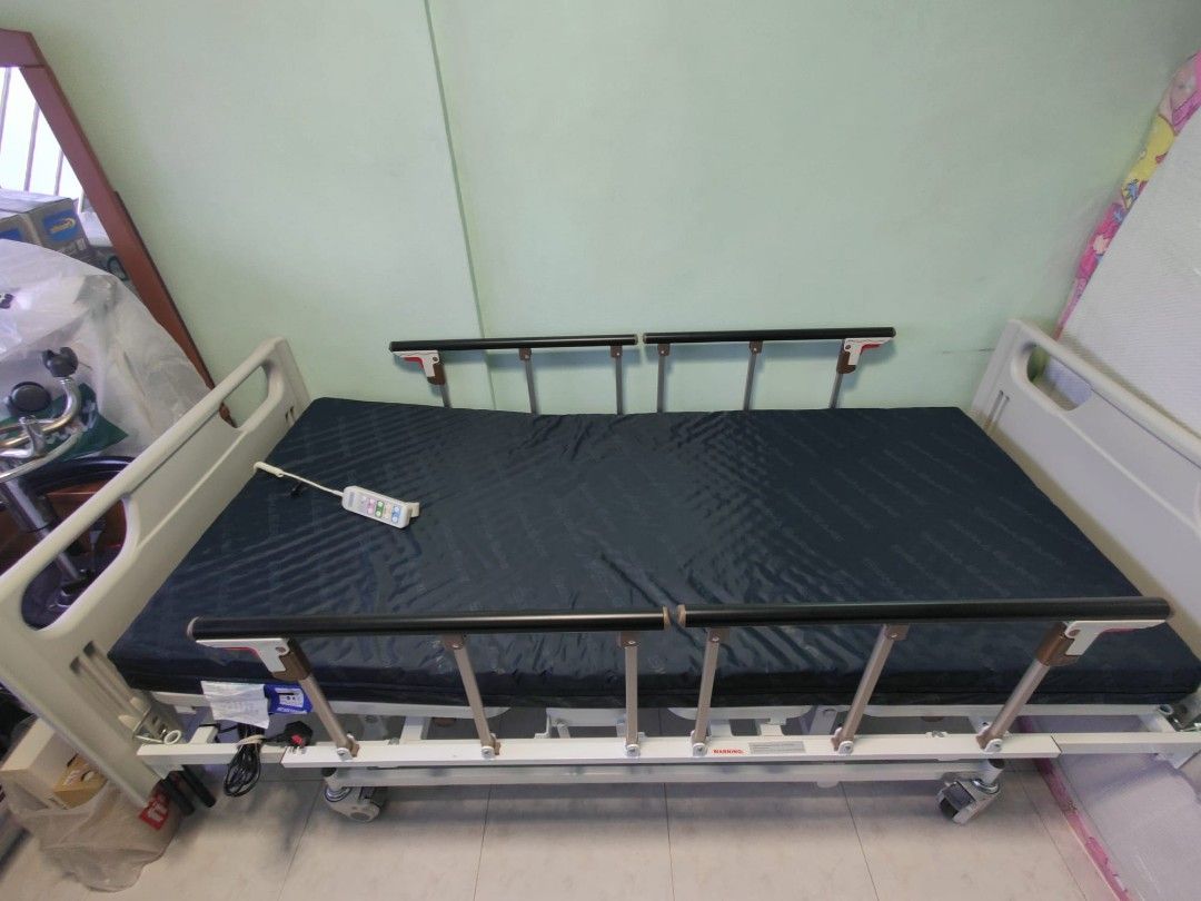 #Blessings As New Hospital Bed, Furniture & Home Living, Furniture, Bed ...