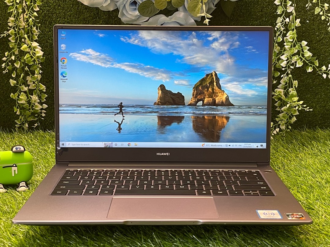 HUAWEI NBLK-WAX9X AMD Ryzen 7 8GB Ram 512GB Ssd Radeon Vega Mobile Gfx ...