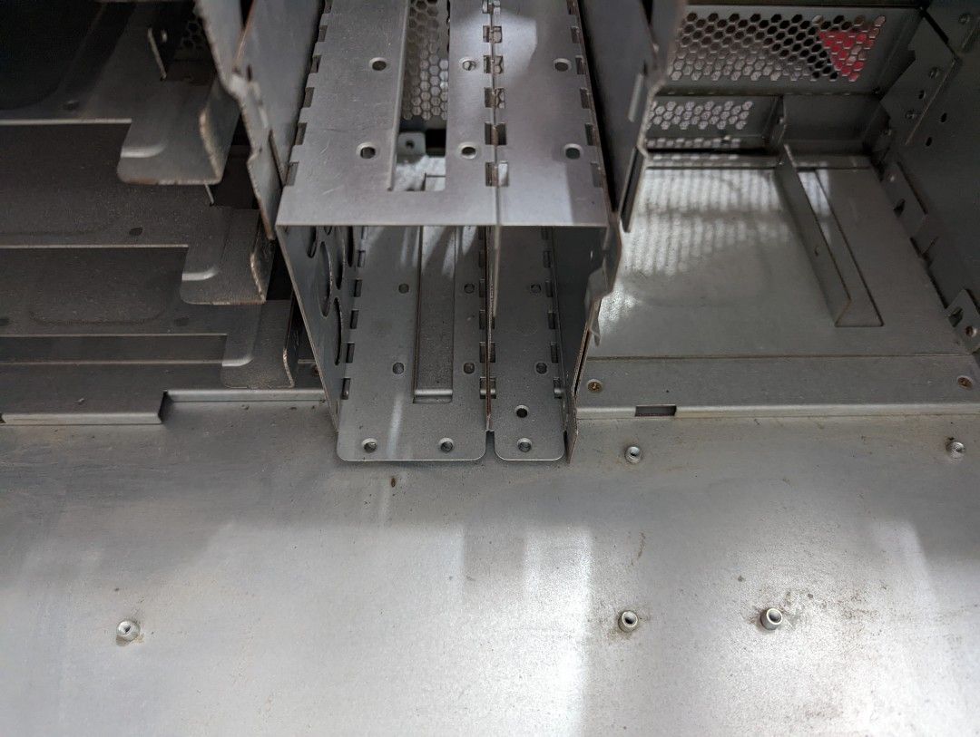 Inwin R400 03N Server Rack NAS Case, Computers & Tech, Parts ...