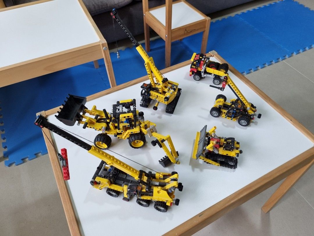 Lego Technic - construction series, Hobbies & Toys, Toys & Games on ...