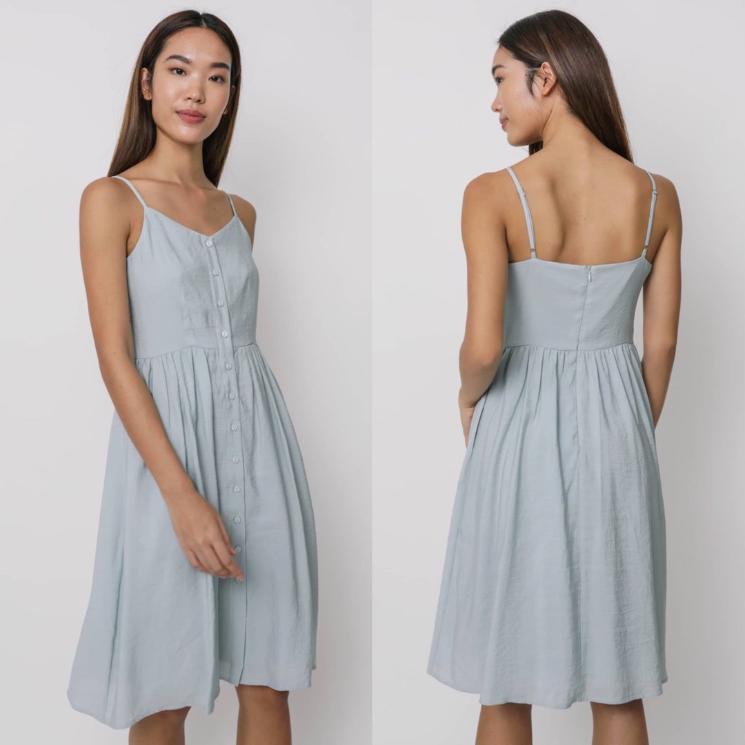 (M) BNWOT TTR The Tinsel Rack Brittany Button Down Flare Midi Dress ...