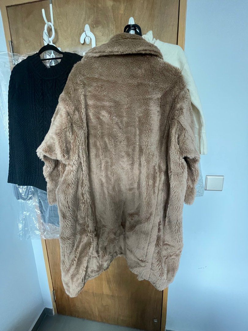 Maxmara iconic bear coat - S, Women's Fashion, Coats, Jackets and Outerwear on Carousell