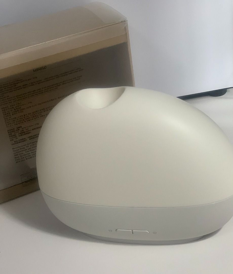 Miniso Aroma Diffuser, Furniture & Home Living, Home Fragrance on Carousell