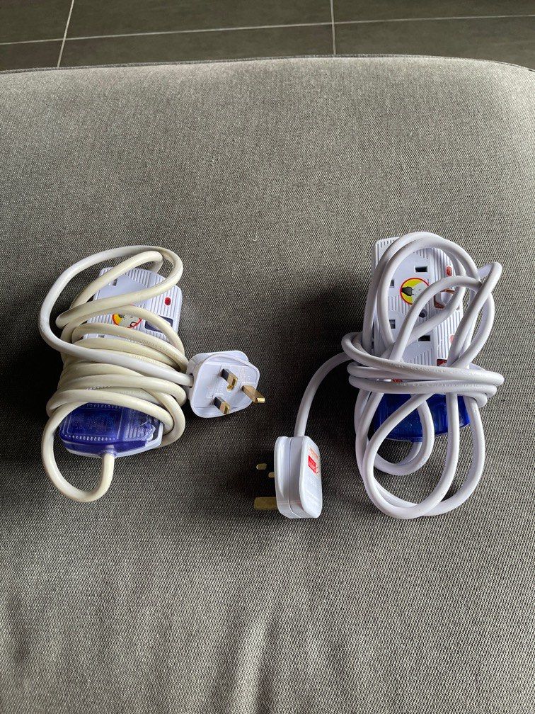 Multi socket/ extension cord x2, TV & Home Appliances, Electrical ...