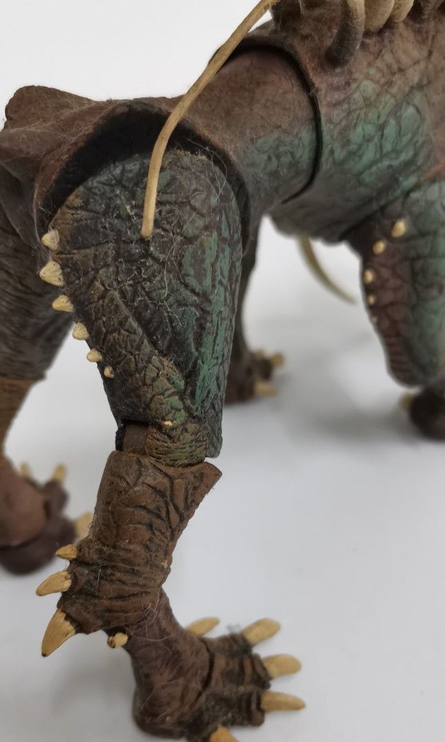 Neca Predator Hound, Hobbies & Toys, Toys & Games on Carousell