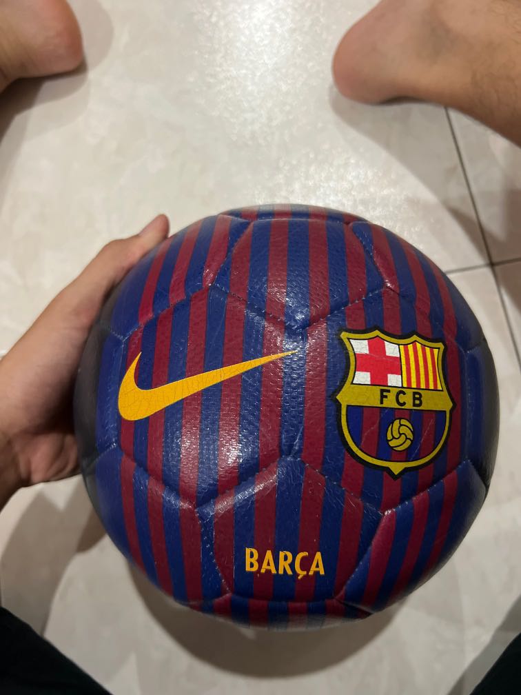 Nike Barcalona Soccer Ball, Sports Equipment, Sports & Games, Racket ...