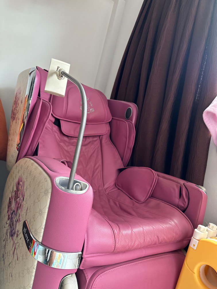 Osim Massage Chair uLove 2, Health & Nutrition, Massage Devices on ...
