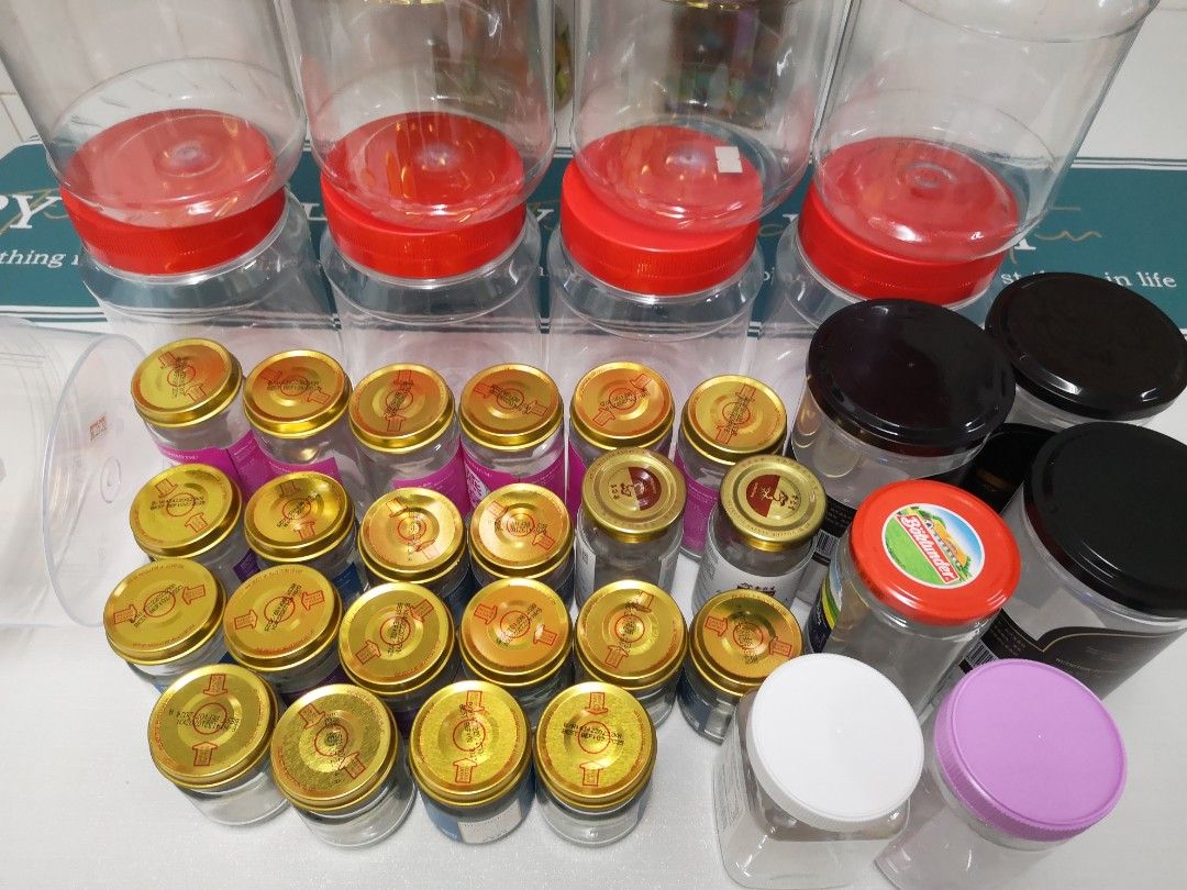 Plastic containers & glass btl, Everything Else on Carousell
