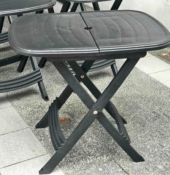 Plastic table, Furniture & Home Living, Furniture, Tables & Sets on ...