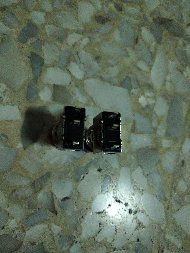 Push button switch from Japan. PH - M1 Sunmulon, Furniture & Home ...