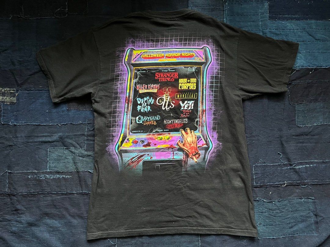 Rare y2k universal studios Halloween horror nights maximum screamage t shirt, Men's Fashion ...