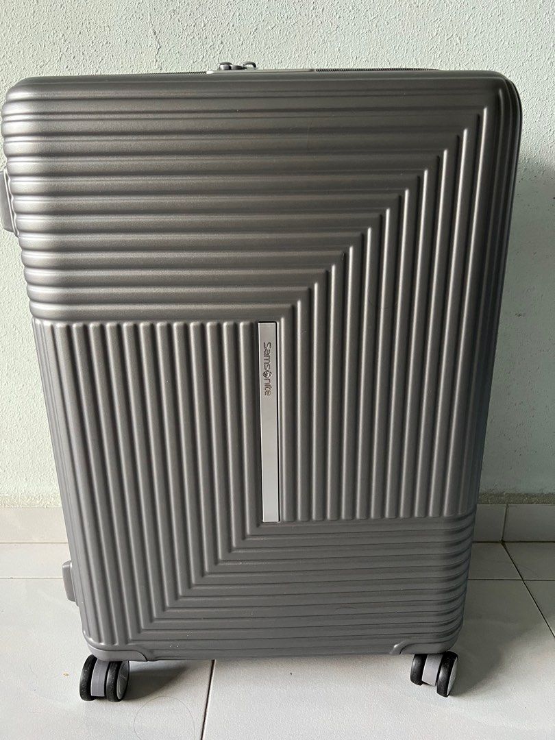 Samsonite Spinner 69/25, Hobbies & Toys, Travel, Luggage on Carousell