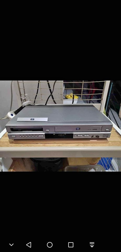 Samsung DVD/VHS Player VCR Dual Deck Karaoke 220 volts, TV & Home ...
