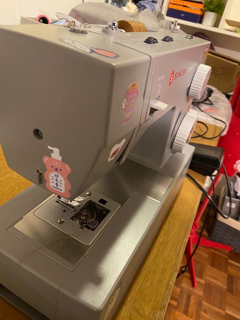 Singer Heavy Duty Sewing Machine, TV & Home Appliances, Other Home ...