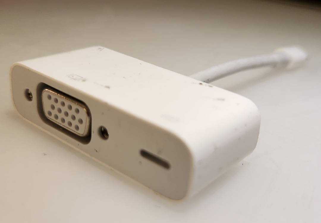 VGA Adapter/Connector for iPhone, Mobile Phones & Gadgets, Mobile ...