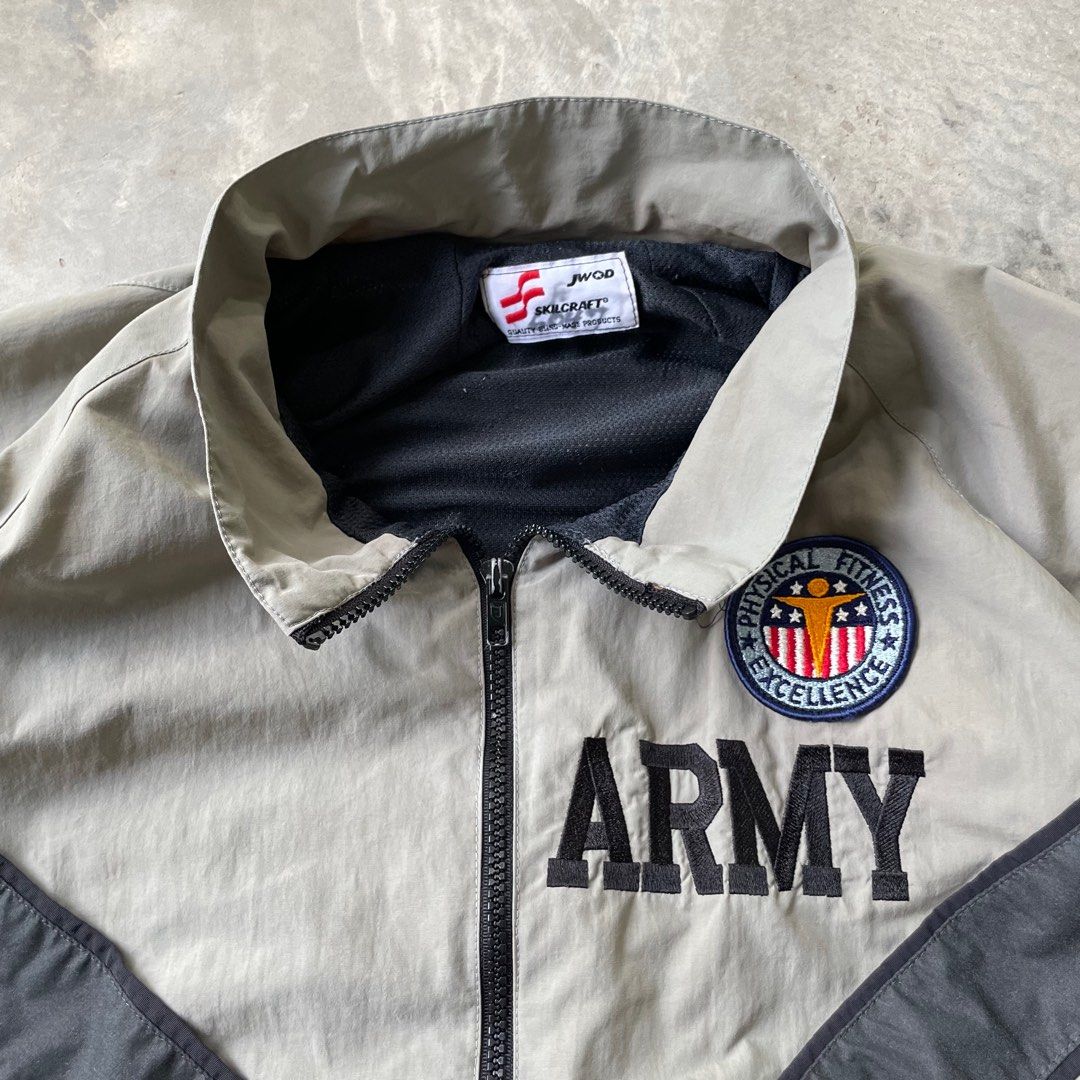Vintage army fpu windbreaker, Men's Fashion, Activewear on Carousell
