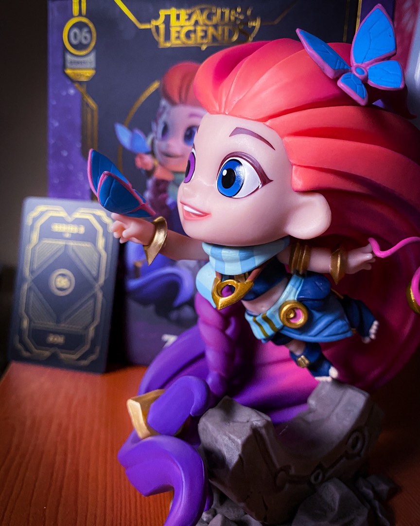 Zoe - League of Legends Series XL figure, Hobbies & Toys, Toys & Games ...