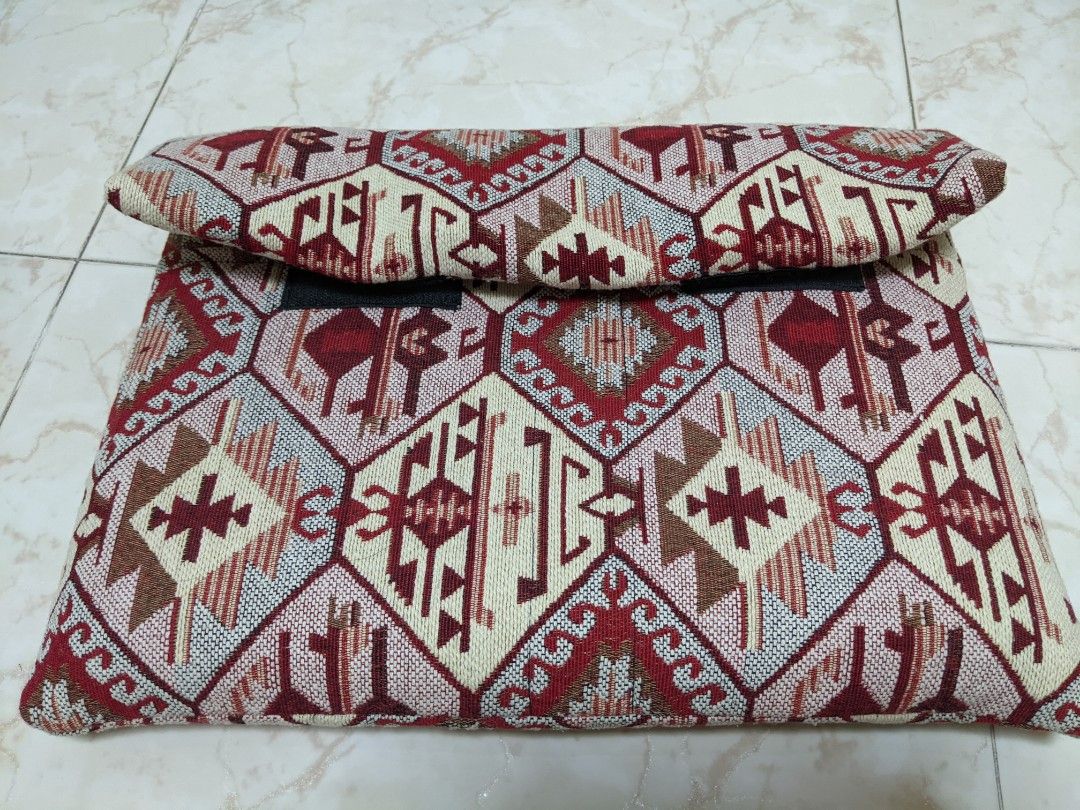 Custom handmade laptop sleeve 15.6", Computers & Tech, Parts ...