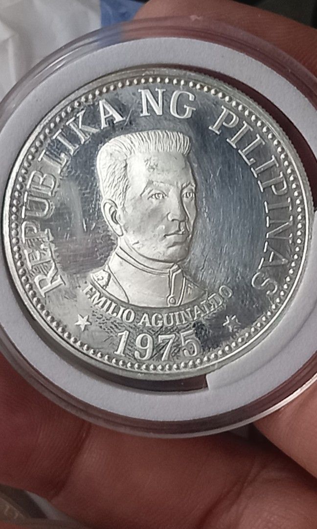 1975 emilio aguinaldo 25 piso proof coin, Hobbies & Toys, Memorabilia ...