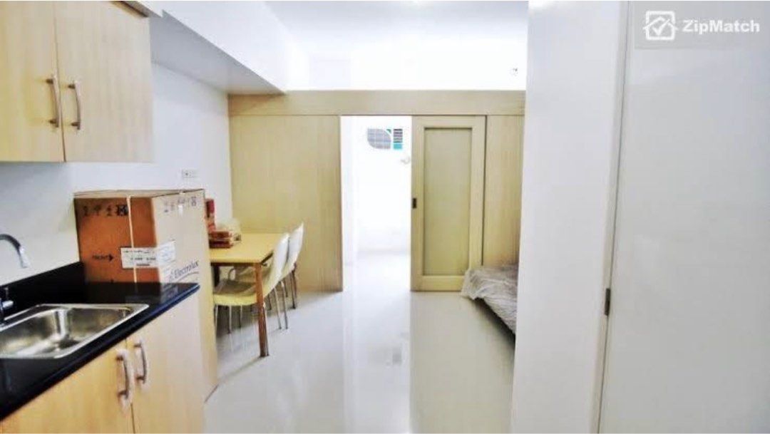 1br unit SMDC Light, Property, For Sale, Apartments & Condos on Carousell