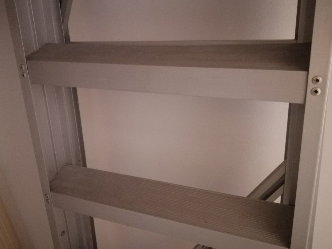 9-Step Ladder Aluminium, Furniture & Home Living, Home Improvement ...