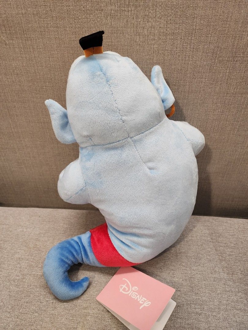 全新日版 迪士尼 特大可愛 阿拉丁 公開30周年 燈神 精靈 景品公仔, 興趣及遊戲, 玩具 & 遊戲類 - Carousell