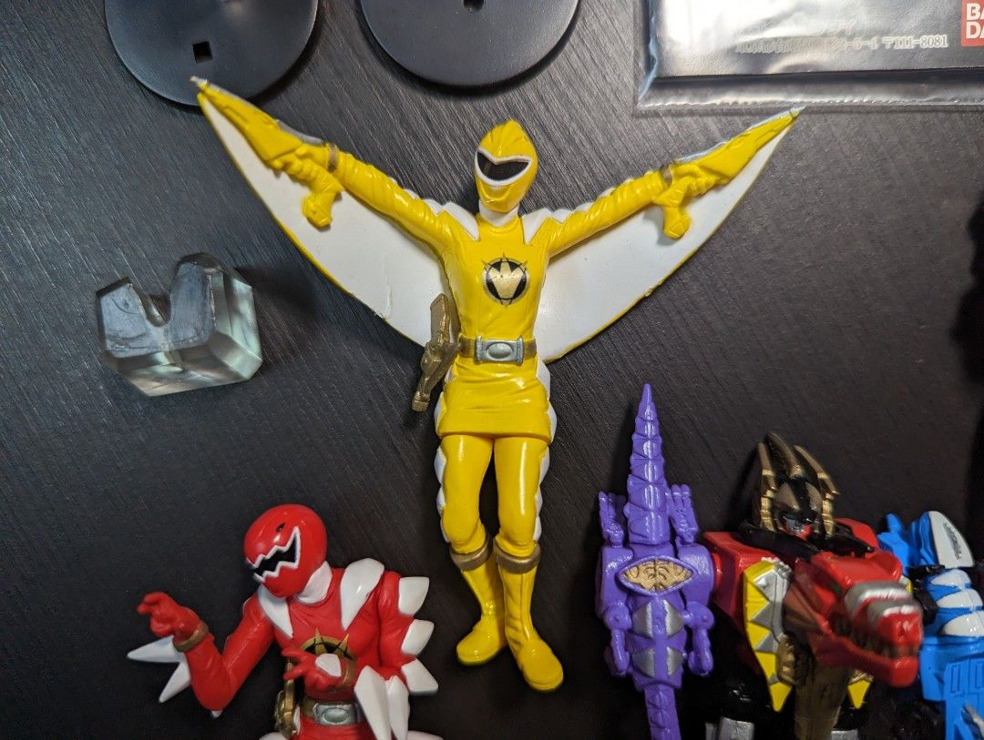 BANDAI GASHAPON HG Super Sentai Bakuryuu Sentai Abaranger Complete Set ...