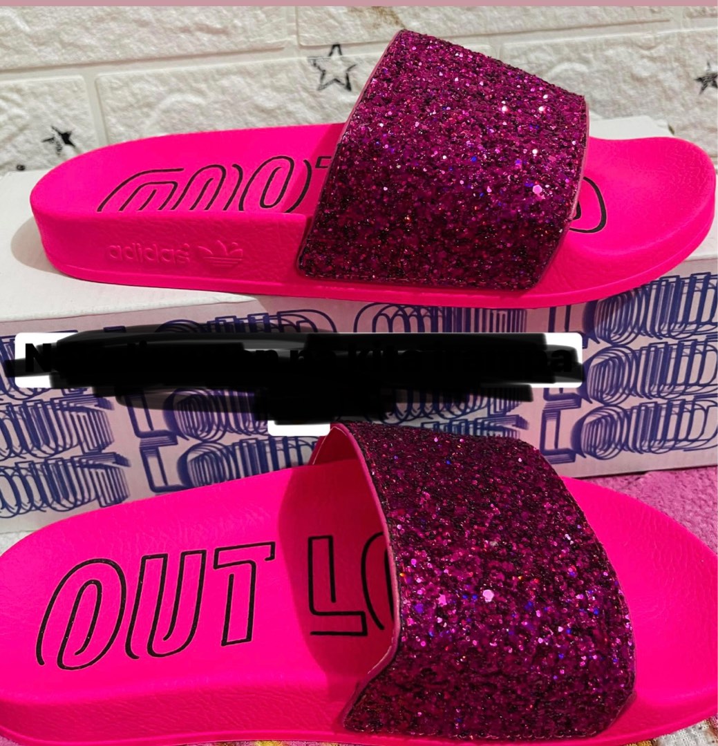 Adidas pink glitter slide (limited edition) size 6, Women's Fashion ...