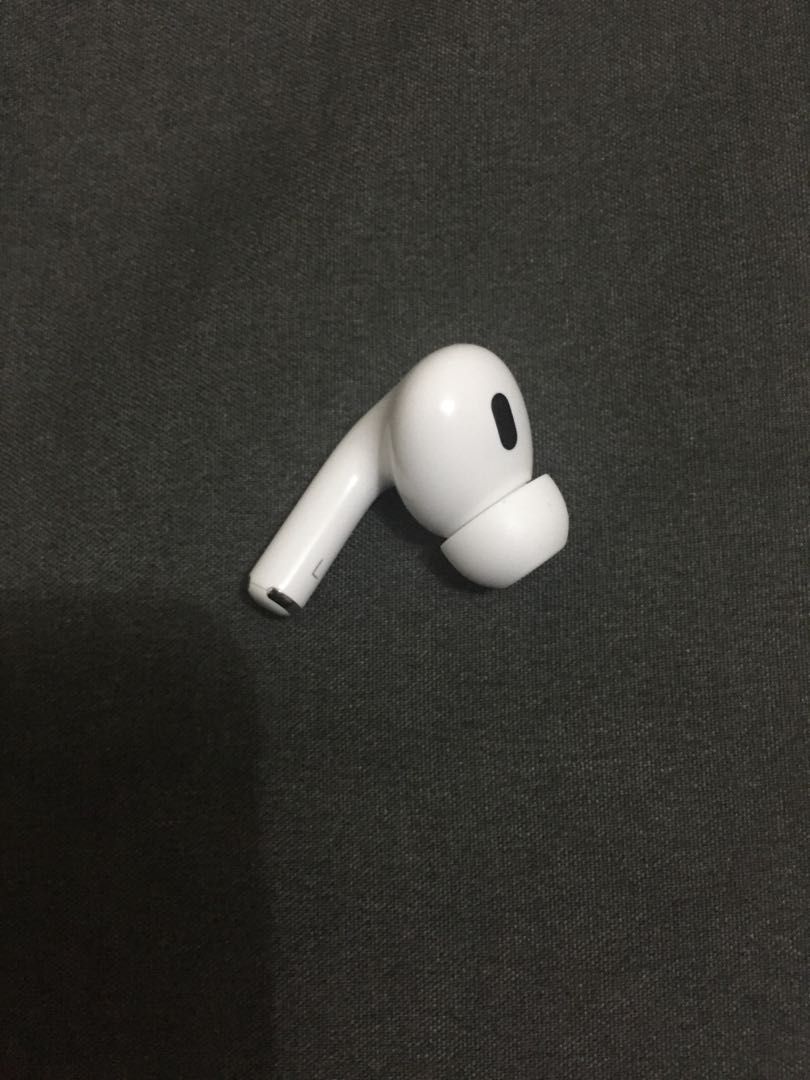 AirPod Pro Gen 2 left only, Audio, Earphones on Carousell