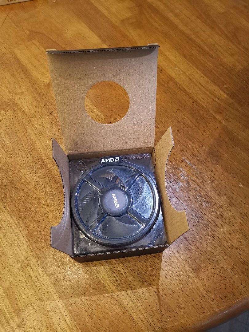 Amd Wraith Stealth Cpu Cooler Computers Tech Parts Accessories Computer Parts On Carousell