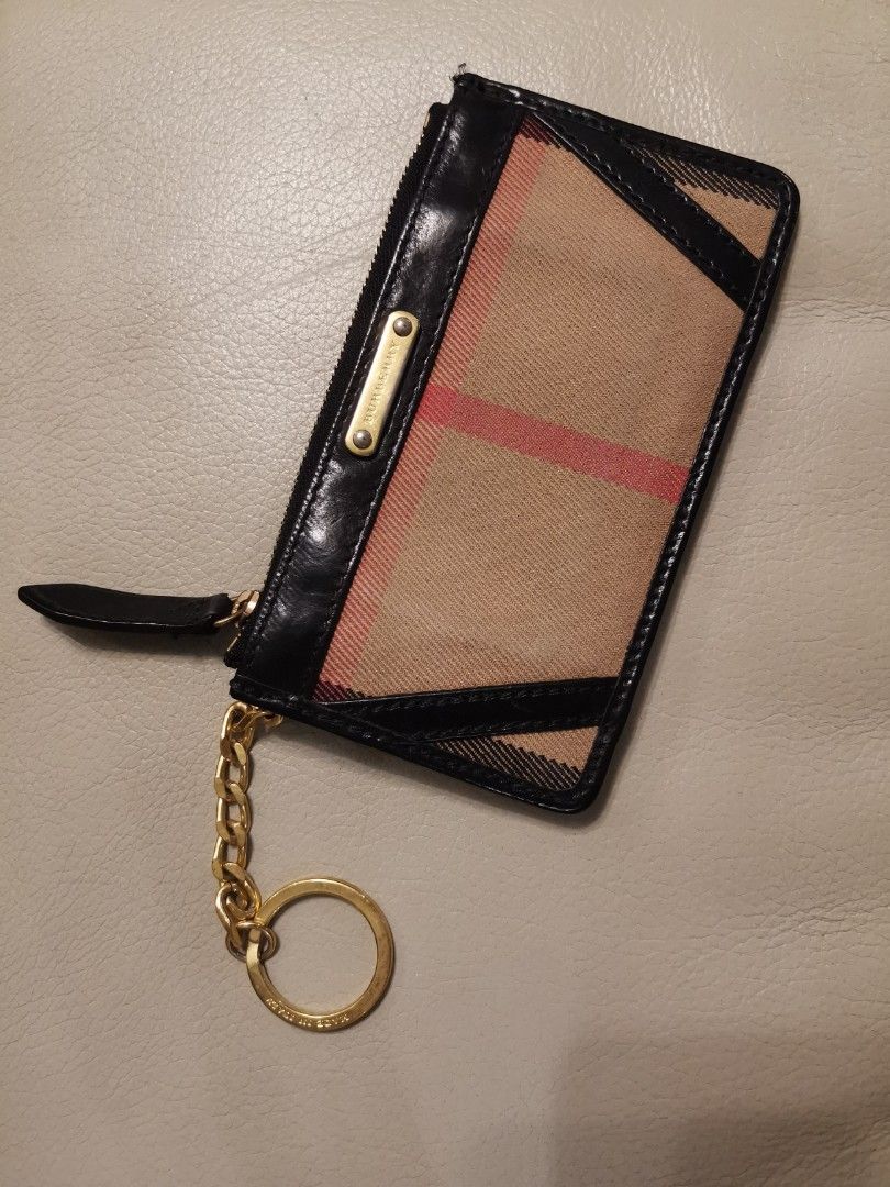 Burberry card, coin pouch with key ring/chain, Women's Fashion, Bags ...