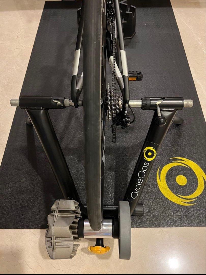 CycleOps Fluid2 Bicycle Indoor Trainer and Leveling Block Combo Set, Sports Equipment, Bicycles ...