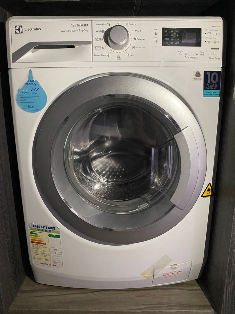 Electrolux washing machine, TV & Home Appliances, Washing Machines and ...