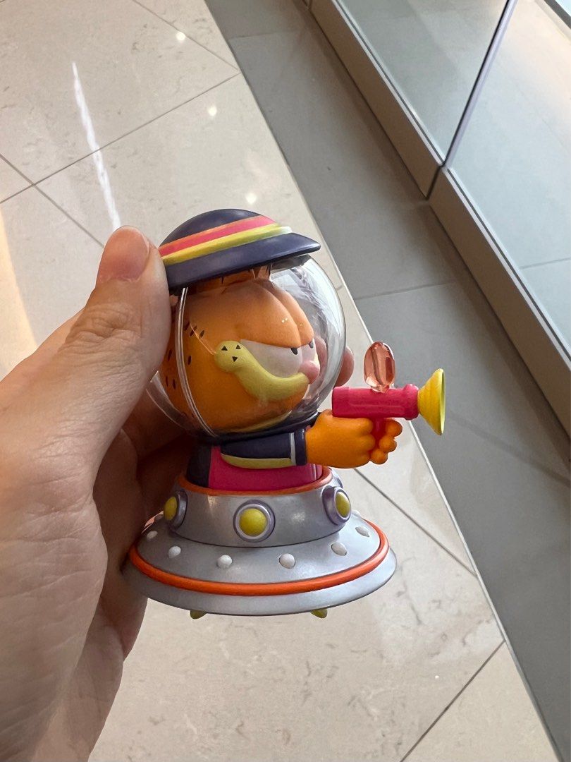 Garfield Nickelodeon Space Guard Figurine Pop Mart, Hobbies & Toys ...
