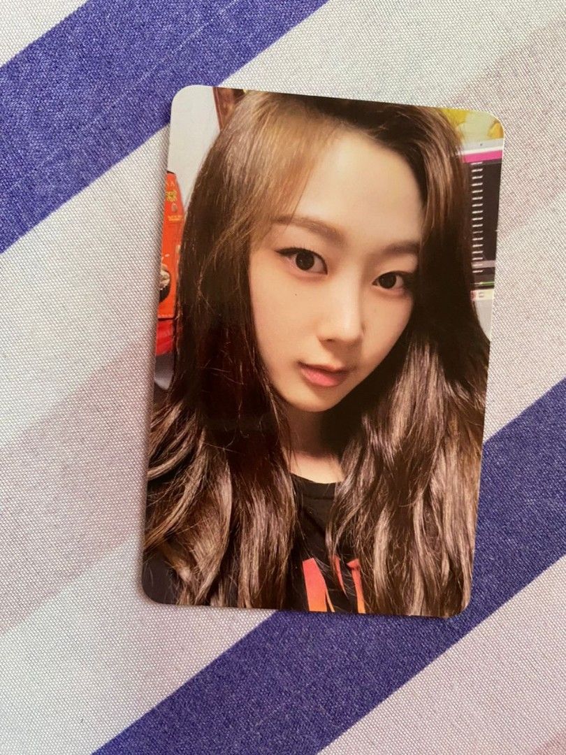 Giselle aespa photobook photocard, Hobbies & Toys, Collectibles & Memorabilia, K-Wave on Carousell