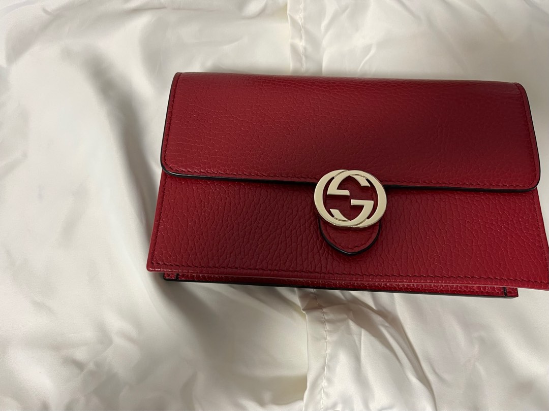 Gucci GG Interlocking Wallet Wallet On Chain Crossbody Bag Red, Luxury ...