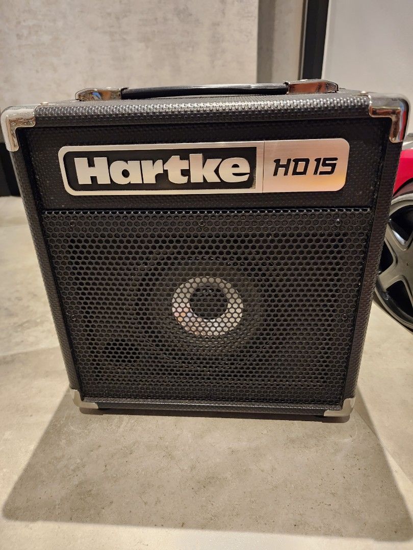 Hartke HD 15 Bass Amplifier, Hobbies & Toys, Music & Media, Musical ...