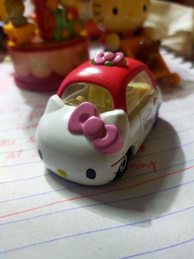 Hello Kitty Tomica 2012 No. 152, Hobbies & Toys, Toys & Games on Carousell
