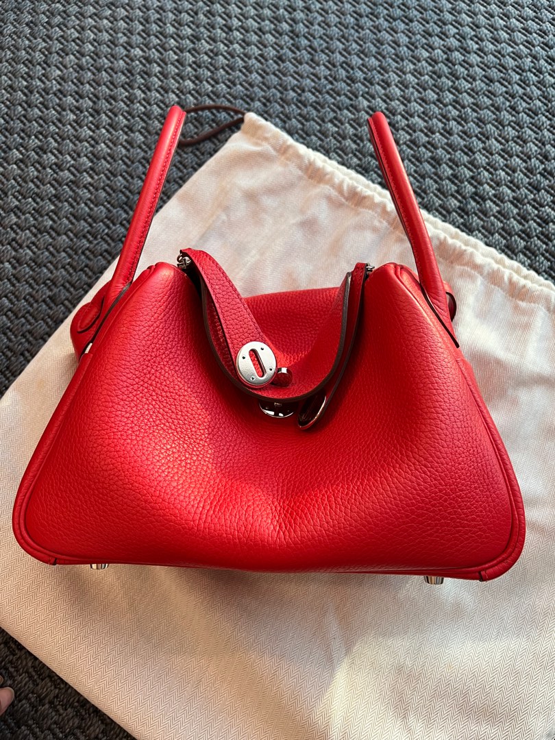 Hermes Lindy 26, Women's Fashion, Bags & Wallets, Shoulder Bags on ...