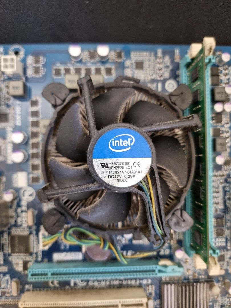 Intel stock cooler, Computers & Tech, Parts & Accessories, Computer ...
